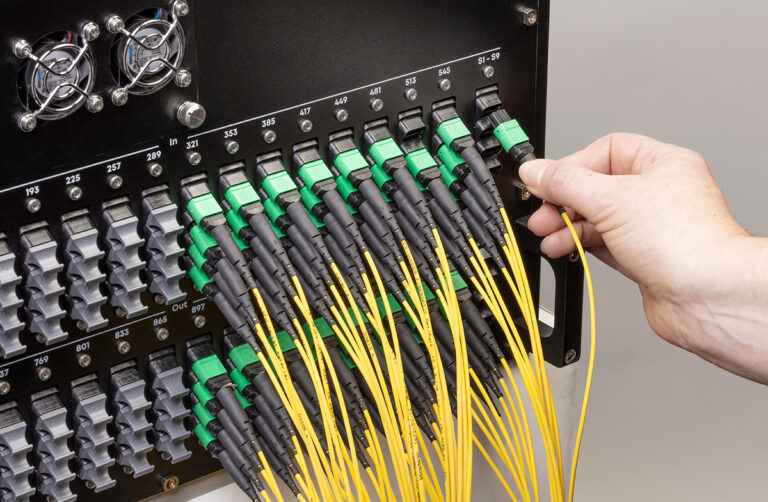 Huber+Suhner Polatis 576x576 optical switch - Red Helix